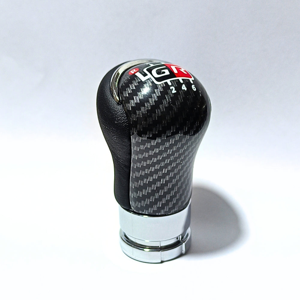 Pomo Fibra Carbon Gr MT Hilux Fortuner – Autoboys Peru